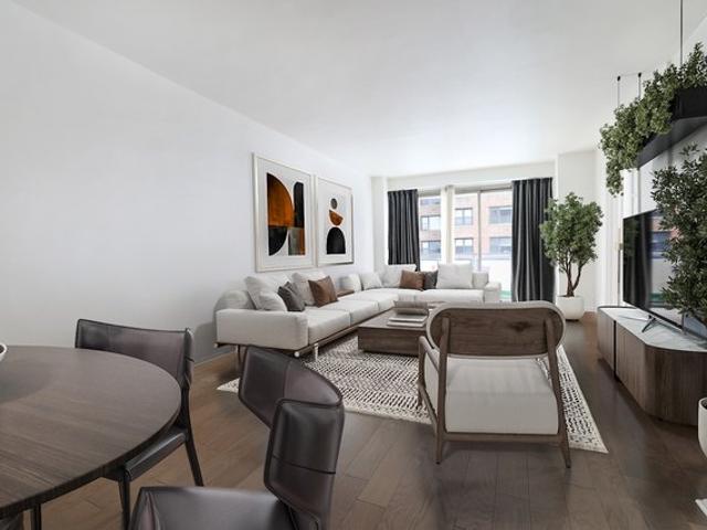 300 E 40th St Apt 5C, New York, NY 10016