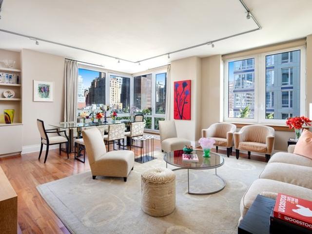 300 E 77th St # 8BC, New York, NY 10075
