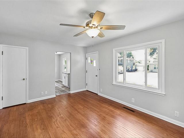 300 E 17th Street N