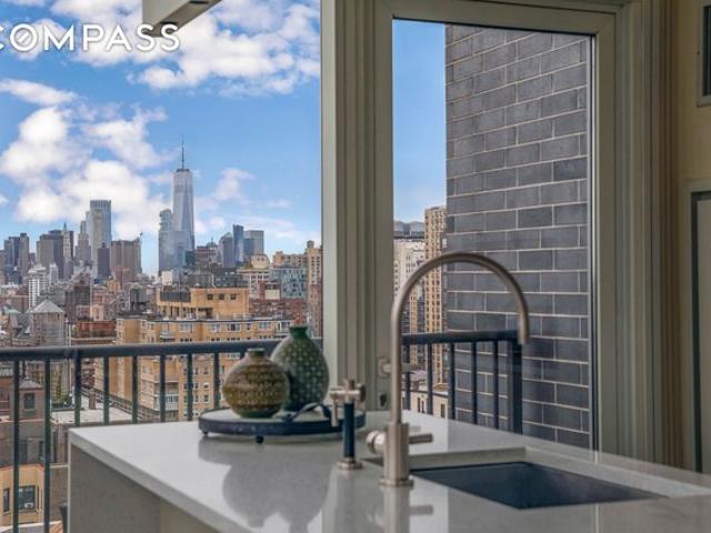 300 E 23rd St Ph A, Manhattan, NY 10010