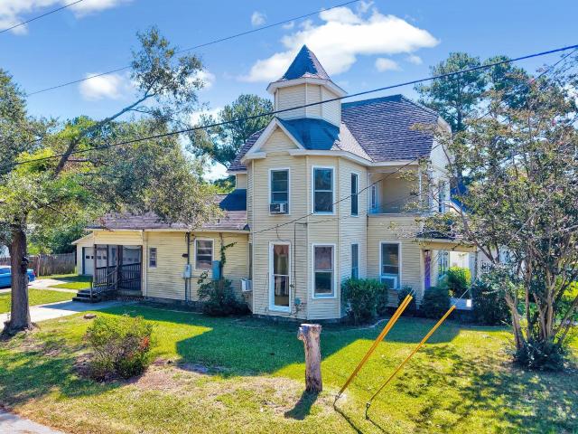 300 E 2nd Street
