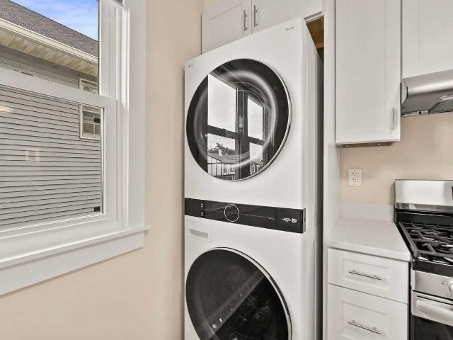 300 E. Alexandria Ave. 3 Bedroom Apartment for Rent at 300 East Alexandria Avenue, Alexandria, VA 22301 Del Ray