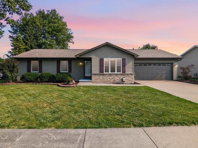 300 E James St, Appleton, WI 54915