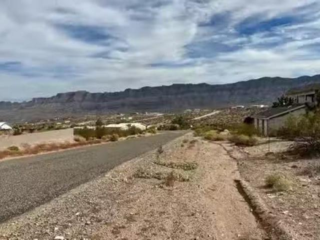 300 E Kelley Dr, Meadview, AZ 86444 MLS 027071