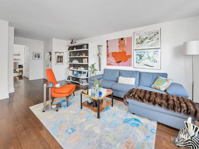300 East 64th Street, New York, NY