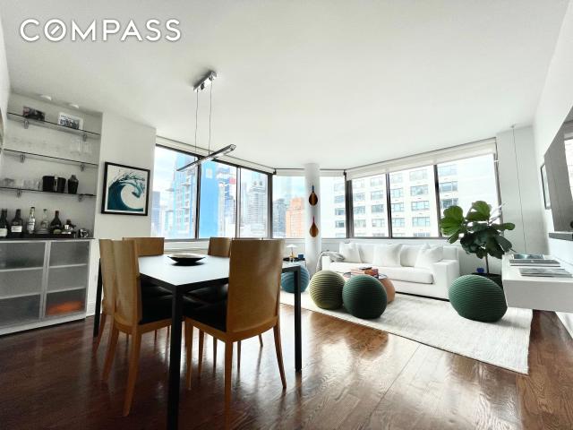 300 East 64th Street, New York, NY