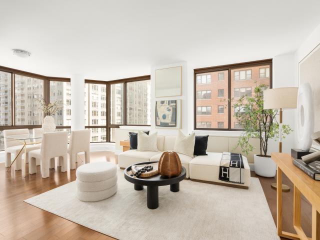 300 East 64th Street, New York, NY