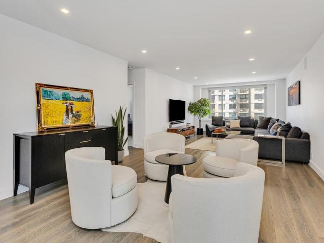 300 East 74th Street, New York, NY