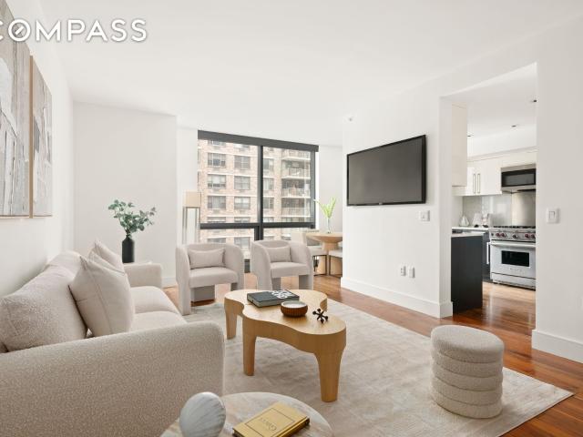 300 East 79th Street, New York, NY