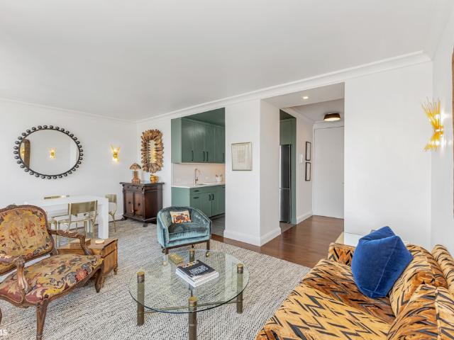 300 East 85th Street, New York, NY