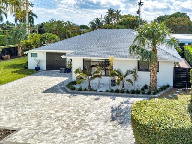 300 Edmor Rd, West Palm Beach, FL 33405