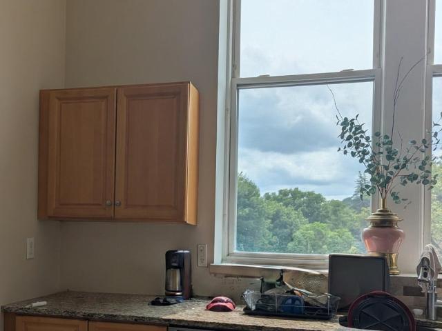 300 Elmira Street Apt 9