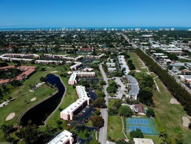 300 Forest Lakes Blvd #105, Naples, FL 34105