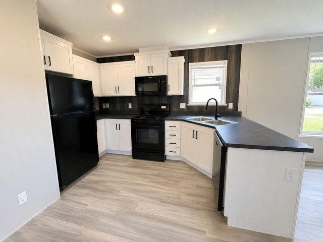 300 Forrest Ave Lot 57, Springfield, IL 62702