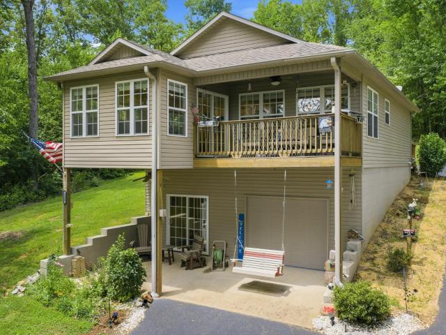 300 featherfoot parkway loop