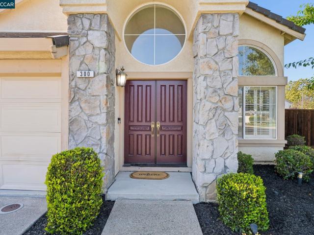 300 Fiddle Creek Pl