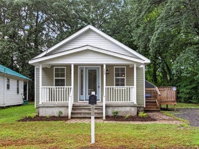 300 Fuller St, Suffolk, VA 23434