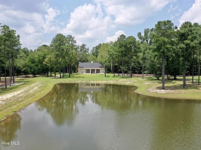 300 Keith Ln, Aberdeen, NC 28315