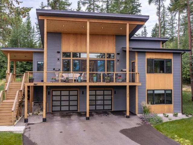 300 Haugen Heights Rd, Whitefish, MT 59937