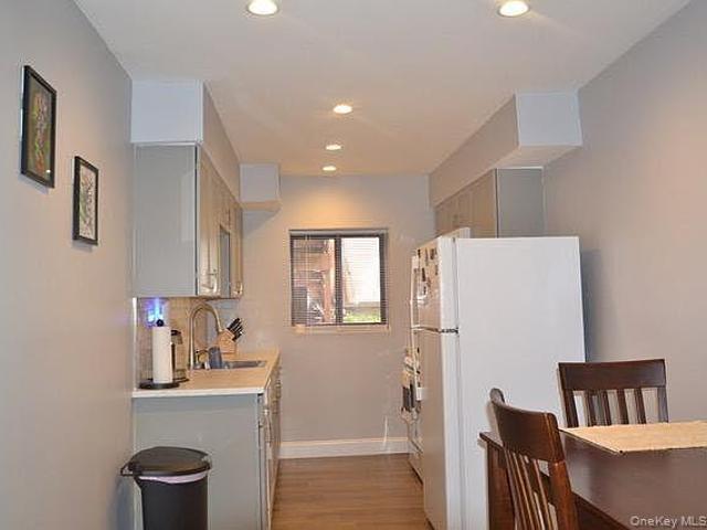 300 High Ave, Unit J1, Nyack, NY 10960 | MLS #991905 | Compass