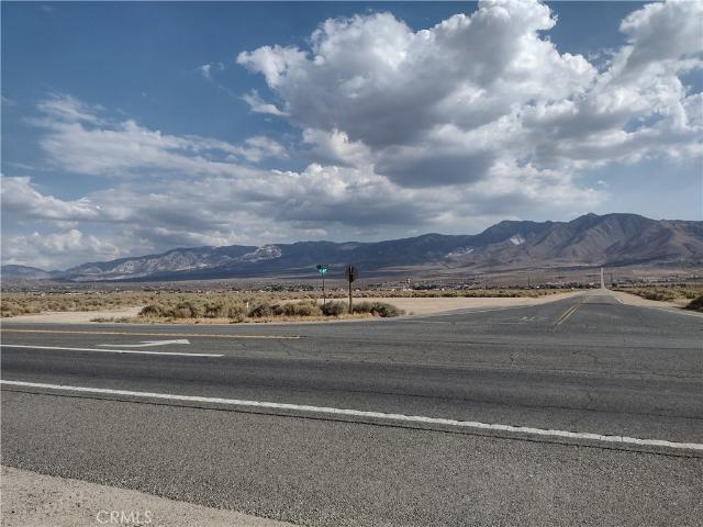 300 Highway 18