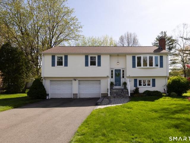 300 Hillcrest Ave, Newington, CT 06111