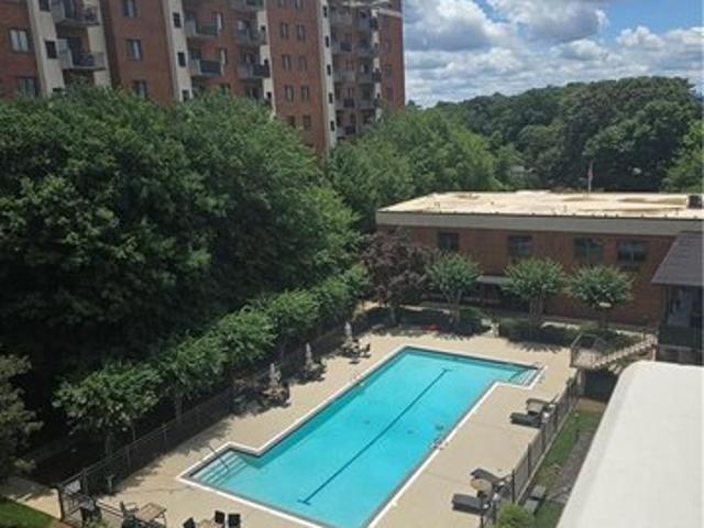 300 Johnson Ferry Rd NE Unit B608, Atlanta, GA 30328