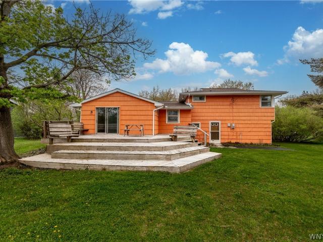 300 Oakwood Drive