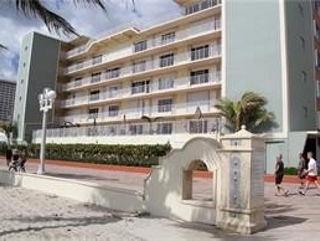 300 Oregon St Apt 409, Hollywood, FL 33019