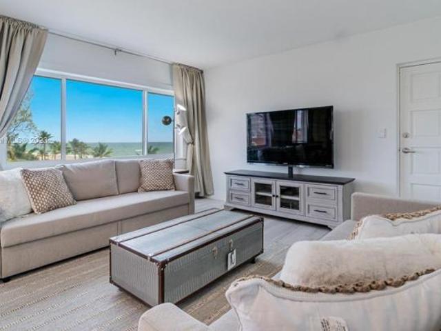 300 Oregon St #309, Hollywood, FL 33019