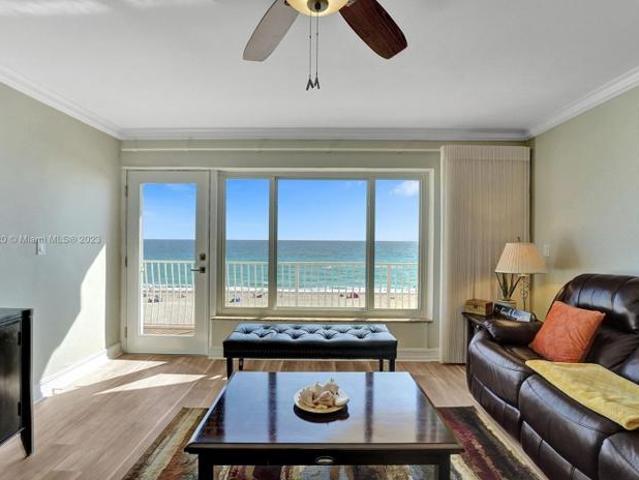 300 Oregon St #503, Hollywood, FL 33019