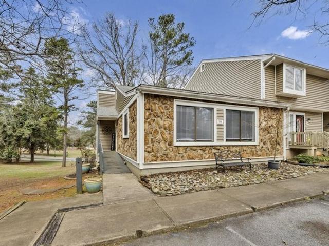 300 Outrigger Ln, Columbia, SC 29212