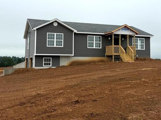 300 Lee Rd, Vine Grove, KY 40175