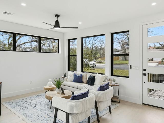 300 Lightsey Rd, Unit 2, Austin, TX 78704 | MLS #3239