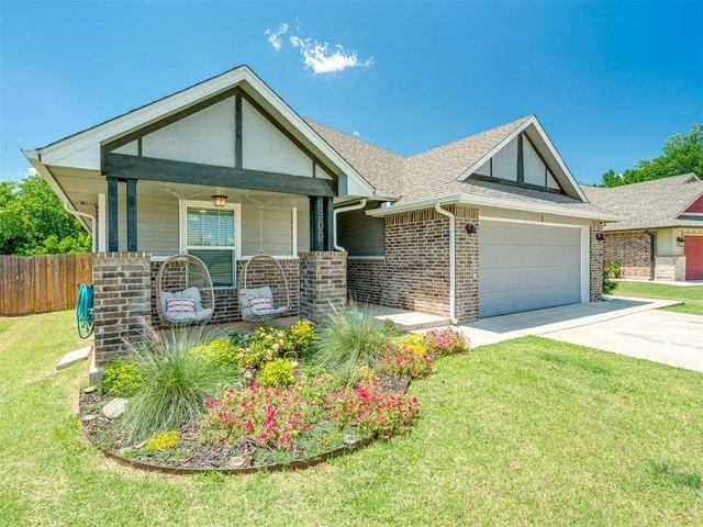 300 Mountain Laurel Way, Noble, OK 73068