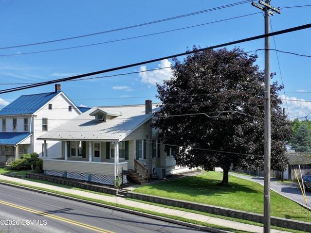 300 Mahoning St, Milton, PA 17847