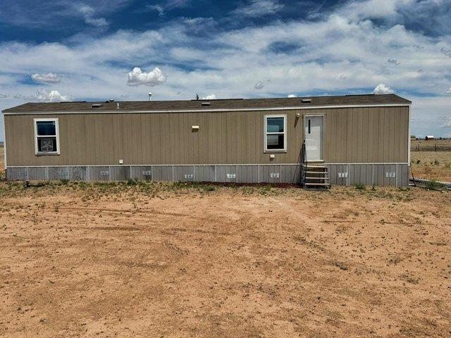 300 McNabb Rd, Moriarty, NM 87035