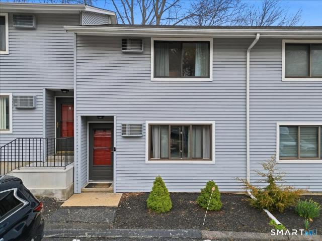 300 Meridian St, Unit H, Groton, CT 06340 | MLS #24162 | Compass
