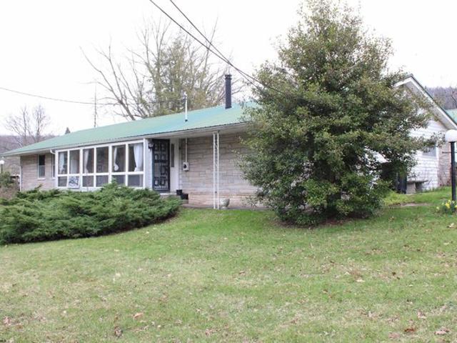 300 N Toy St, Terra Alta, WV 26764