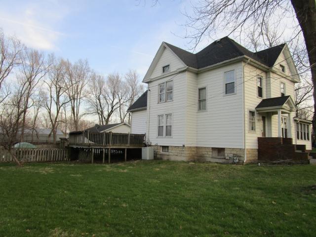 300 N Wolf Street