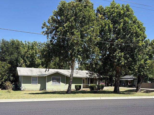300 N Burleson St, Kyle, TX 78640