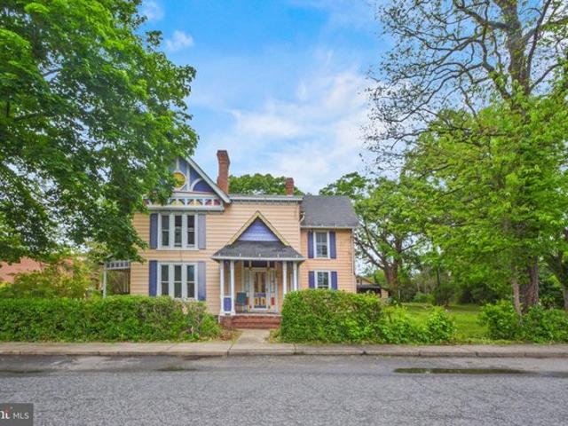 300 N Franklin St, Remington, VA 22734