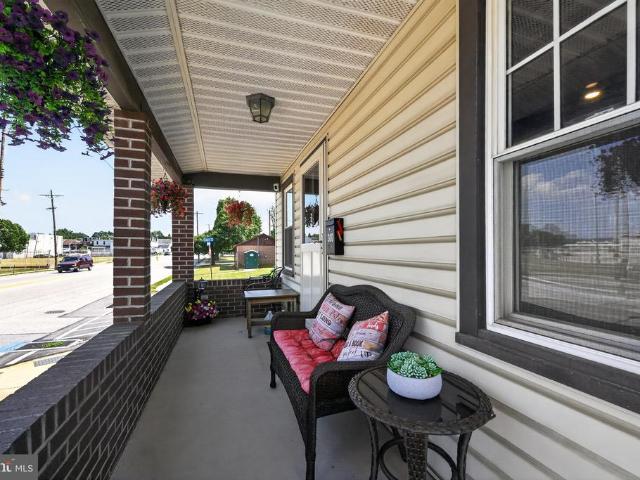 300 N Highland Avenue