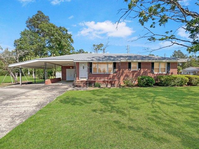 300 N Metts St, Saint George, SC 29477
