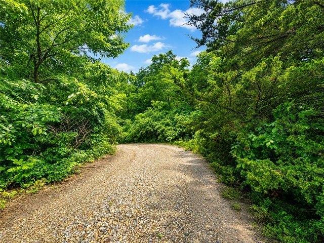 300 N Rd, Lerna, IL 62440