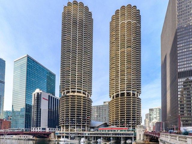 300 N State St Apt 4610, Chicago, IL 60654