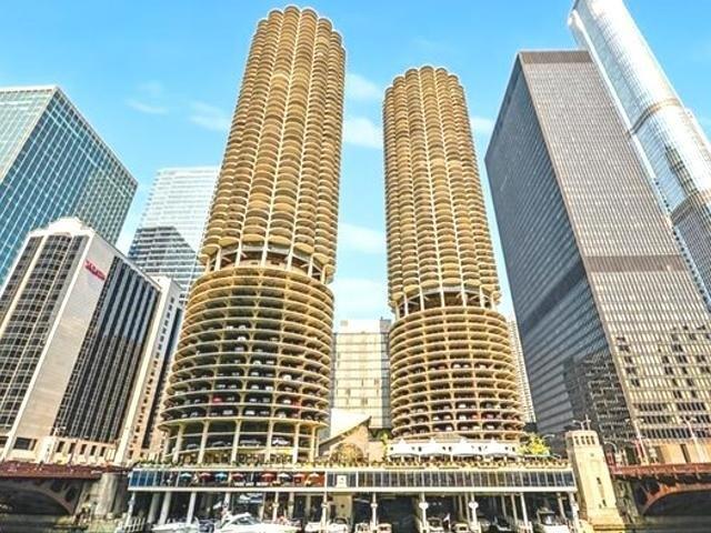 300 N State St Apt 5620, Chicago, IL 60654