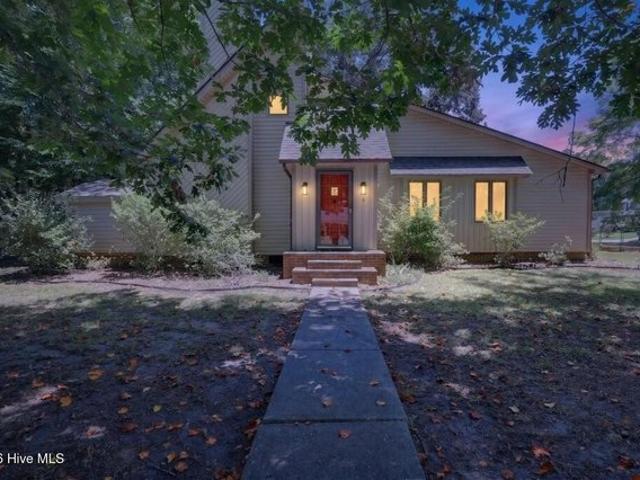 300 Nottingham Rd, Jacksonville, NC 28546