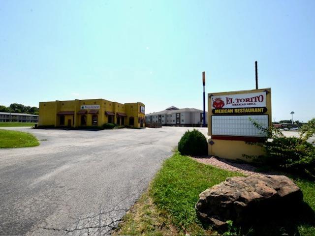 300 S 44th Street