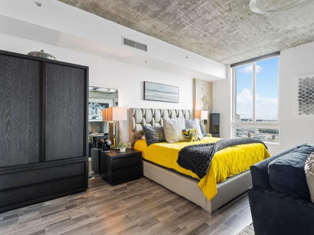 300 S Australian Ave, Unit 1515, West Palm Beach, FL 33401 | MLS #R11131 | Compass